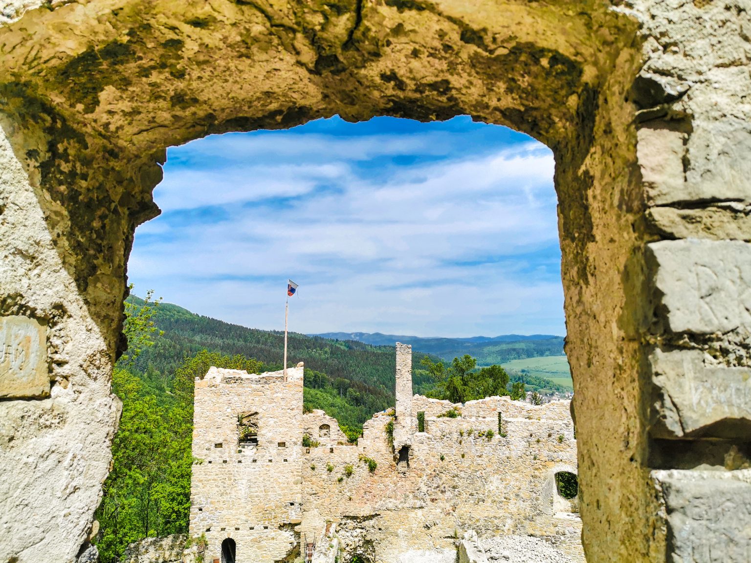 Považský hrad - Tip na výlet na zrúcaninu hradu v Považskej Bystrici